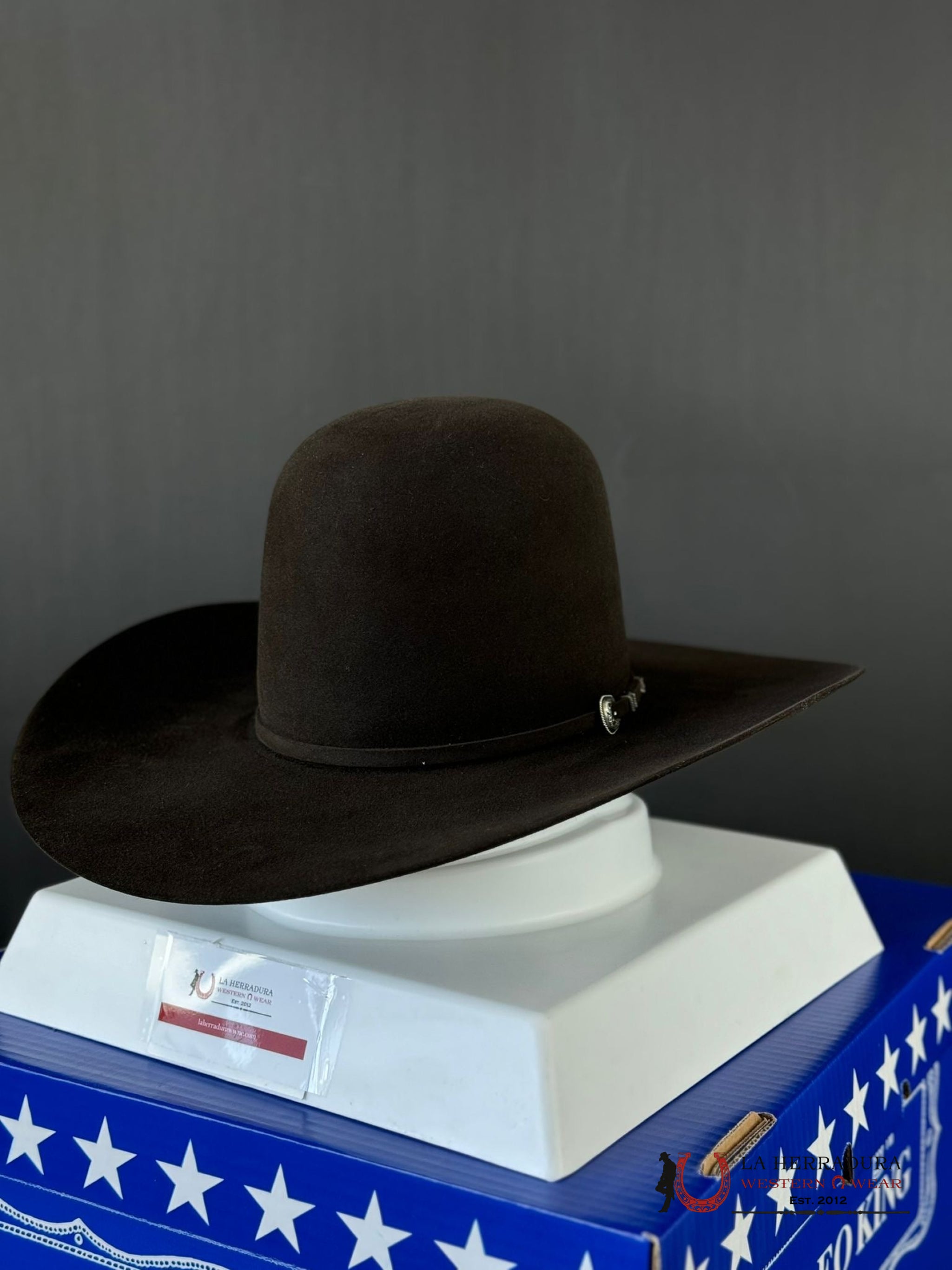 RODEO KING CHOCOLATE 30X OPEN CROWN